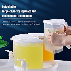 PRTECY Beverage Dispenser for Fridge, 5.5 L/1.5 Gallon Rotating Plastic Drink Dispenser with Spigot 4 Grids Cold Kettle Refrigerator Iced Lemonade Juice Containers for Daily Use (Green)