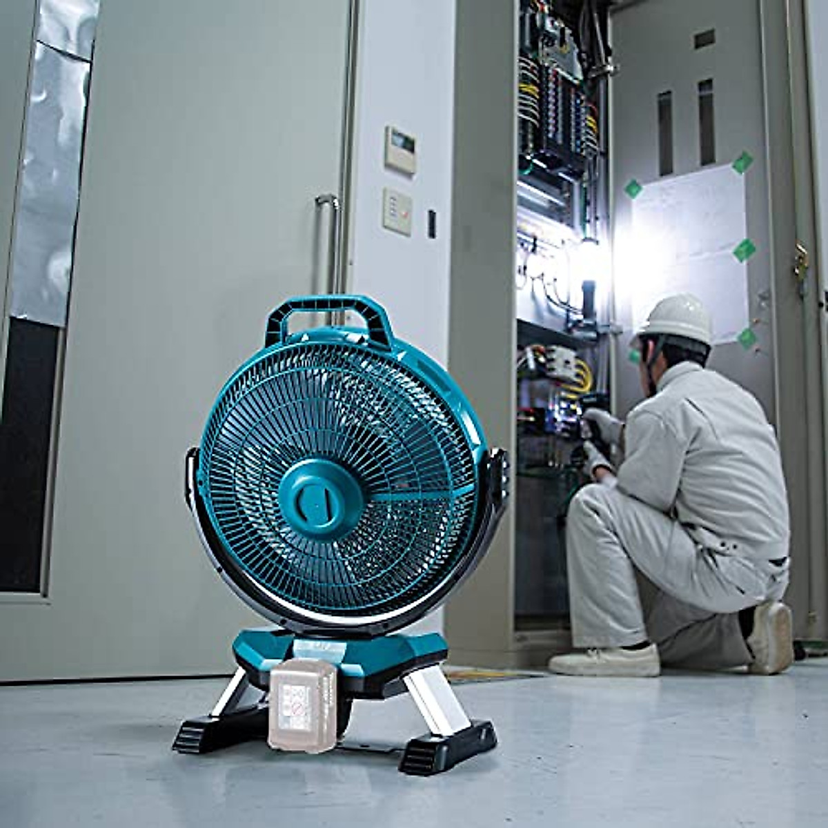 Makita DCF301Z 18V LXT® Lithium-Ion Cordless 13" Fan, Tool Only