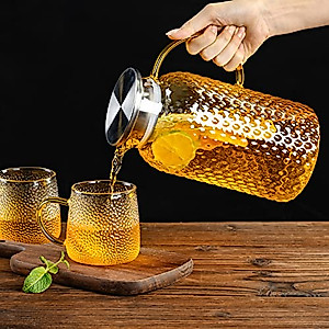 PARACITY Glass Pitcher Squama Designed 64 oz, High Borosilicate Water Pitcher, Iced Tea Pitcher with Lid and Spout, Large Bore Design for Easy Cleaning, for Cold/Hot Drinks, Iced Tea, Juice, Milk