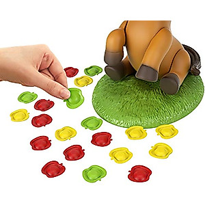 Mattel Games Spirit STACKIN’ Apples Kids Game, Treat-Stacking Challenge with Hungry Horse for 2 3 or 4 Players 5 Years Old & Up