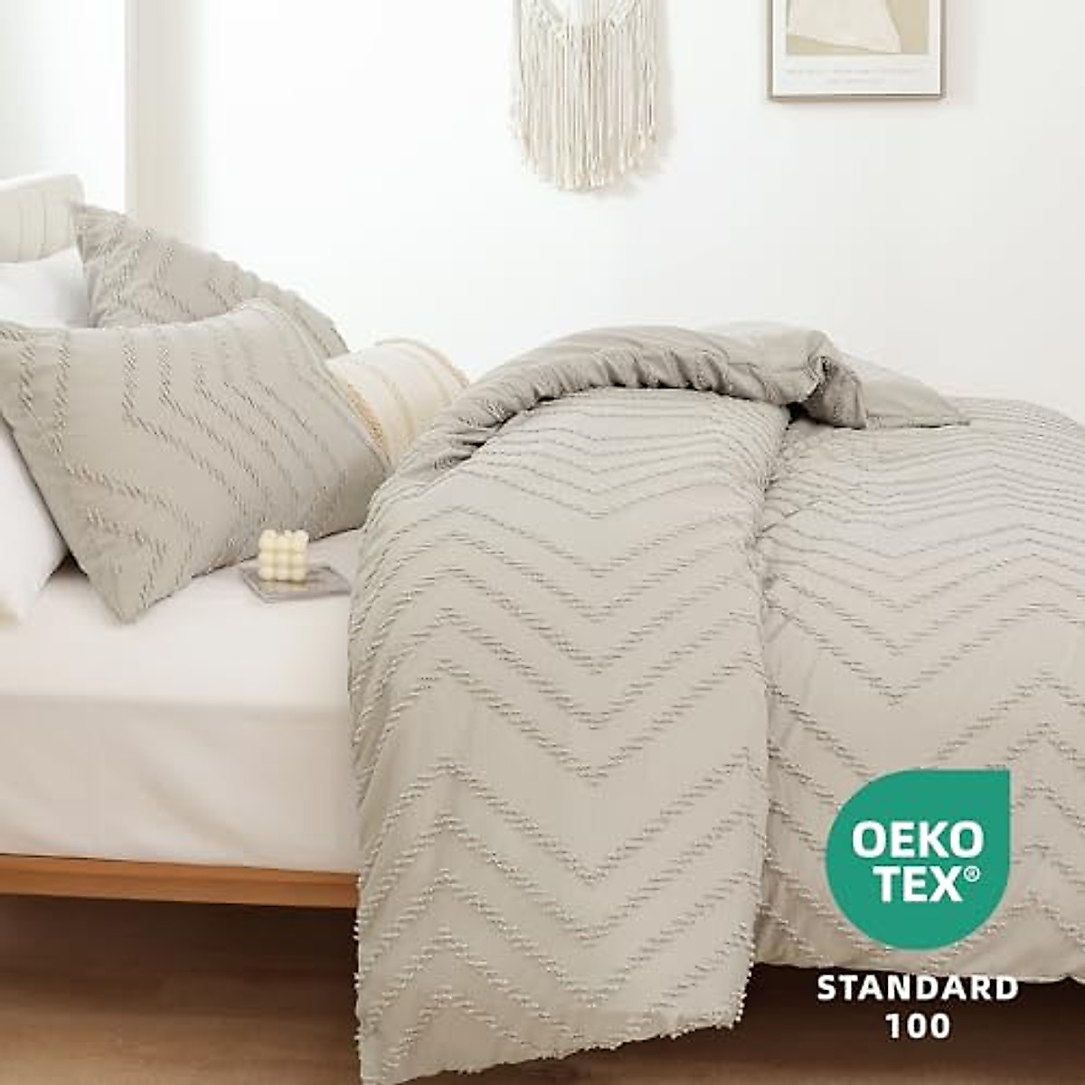 YIRDDEO Boho Chevron Comforter Set Queen Size, 3Pcs Vertical Tufted Lightweight Cream Neutral Bed Set (1 Comforter, 2 Pillowcases)