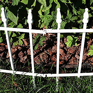 Sunnydaze 5-Panel White Roman Border Fence Set - 9-Foot Overall Length - Decorative Metal Garden, Lawn, and Landscape Fencing - 22 Inches Wide x 18 Inches Tall Per Piece
