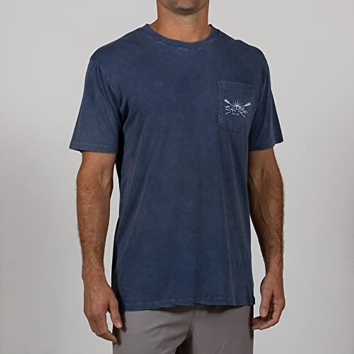 Salt Life Sunrise Paddle Short Sleeve Classic Fit Shirt, Washed Navy, X-Large