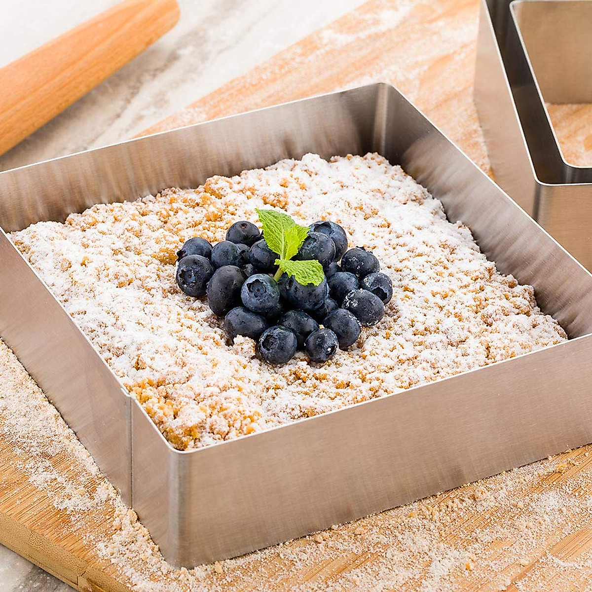 Restaurantware Pastry Tek 7 Inch Square Cookie Cutter Set, 1 Nesting Fondant Square Cutter Set - 3 Pieces, Corrosion-Resistant, Metal Petit Four Cutter Set, Dishwasher-Safe, For Desserts & Treats