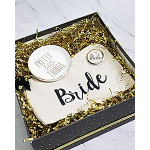 MagicWater Supply Crinkle Cut Paper Shred Filler (1 LB) for Gift Wrapping & Basket Filling - Gold Metallic