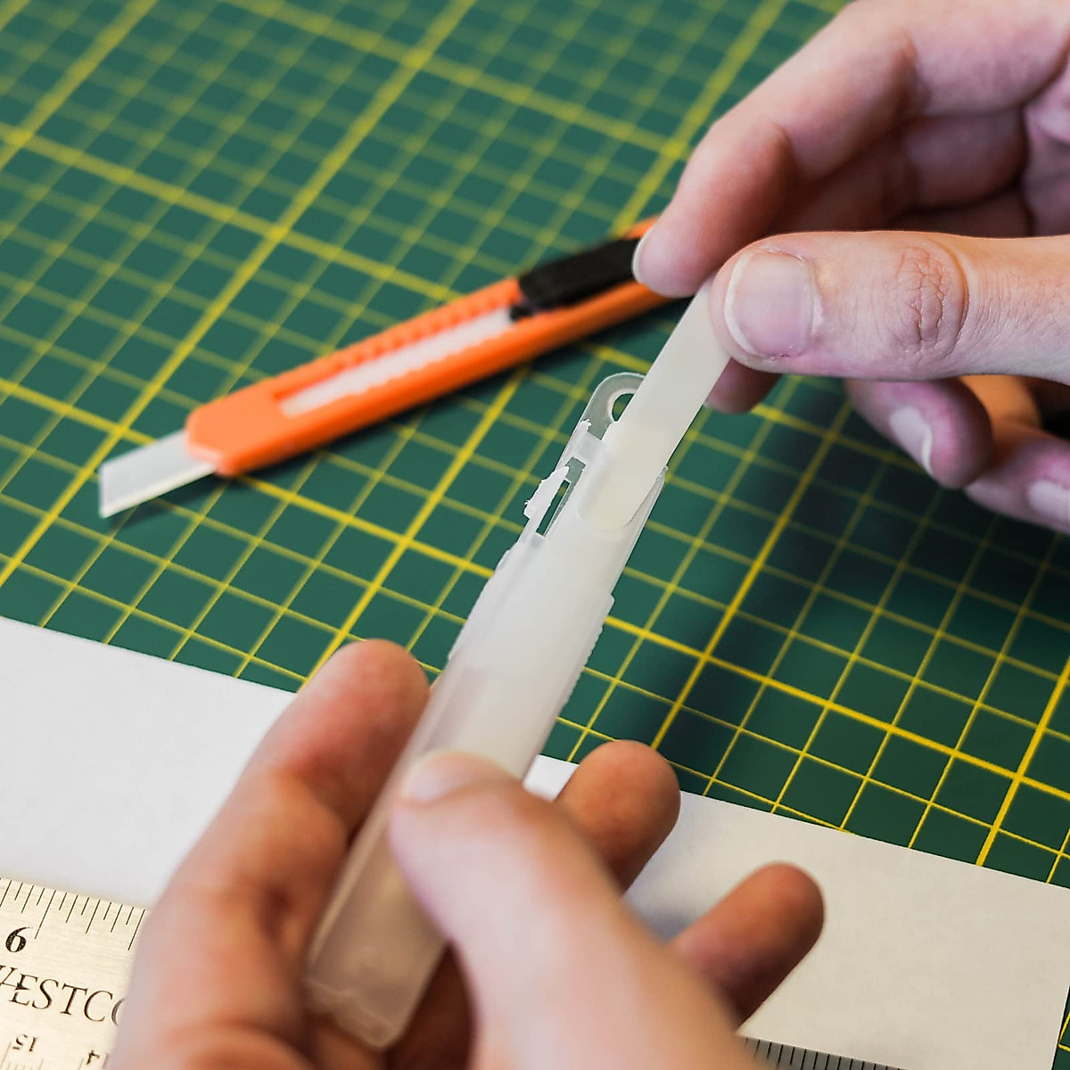 ToolTreaux 10-Pack Snap-off 9mm Utility Knife Ceramic Razor Blades, Ultra Sharp Craft Supplies