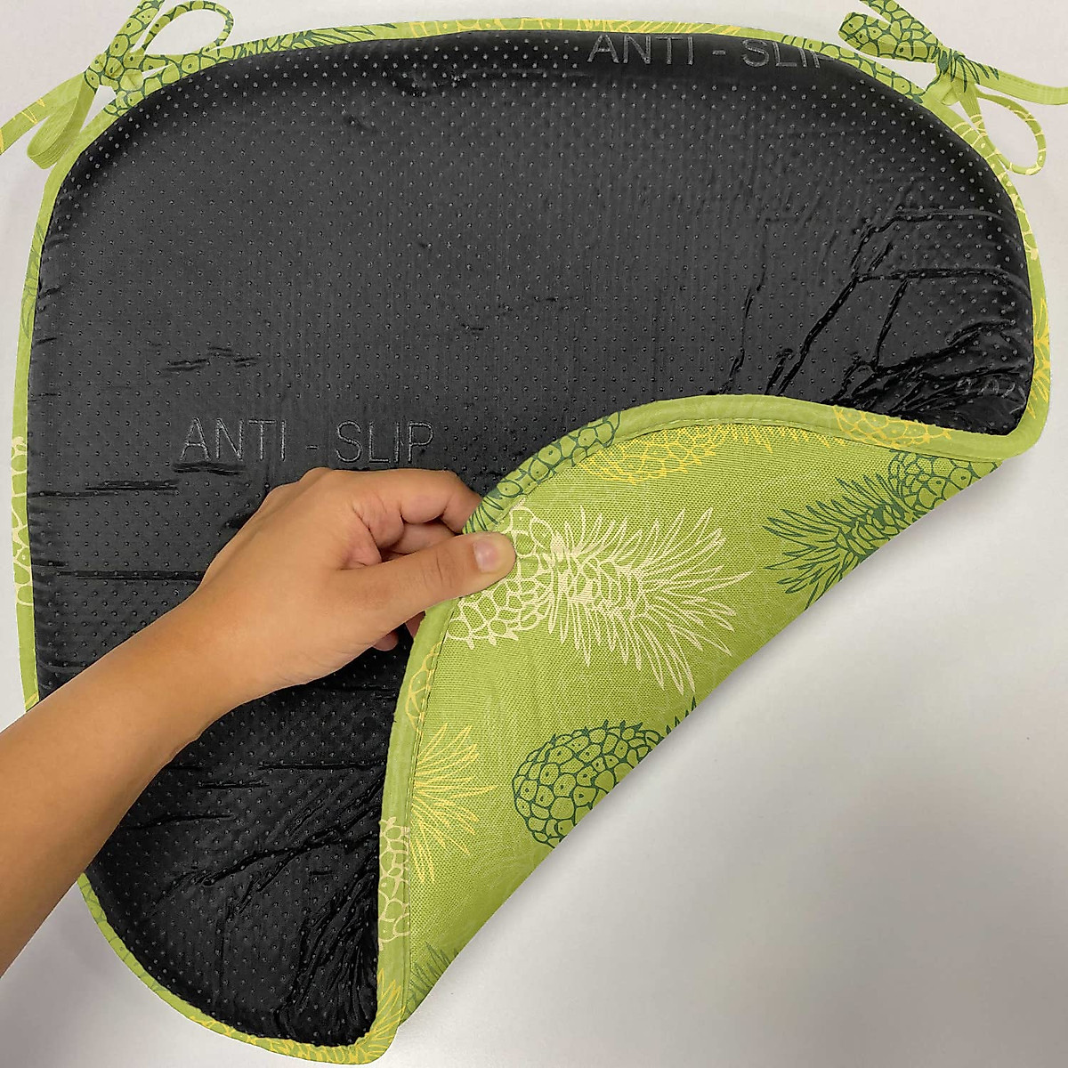 Ambesonne Green Leaf Chair Seating Cushion Set of 6, Hand Drawn Style Exotic Pineapple Fruit Tropical Summer Theme, Anti-Slip Seat Padding for Kitchen & Patio, 16"x16", Apple Green and Fern Green