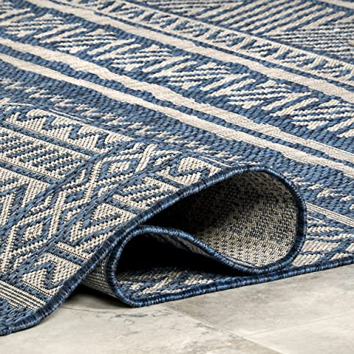 nuLOOM Abbey Tribal Striped Indoor/Outdoor Area Rug, 5' x 8', Blue