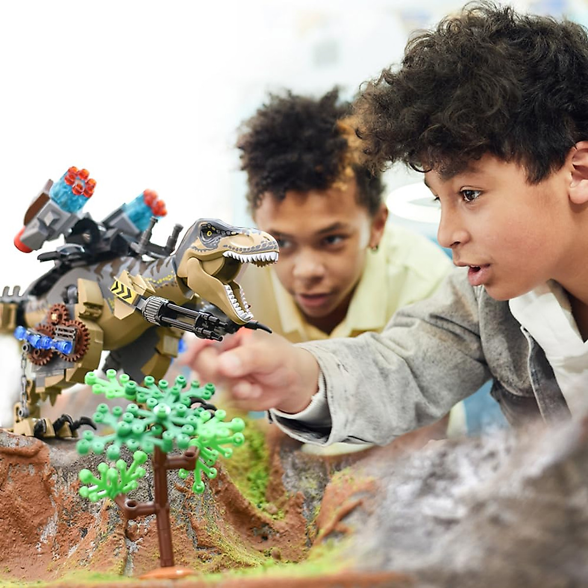 Mesiondy Building Blocks Toys Set 725 Pcs for Age 8 9 10 11 12 13 14 Years, Dinosaur Park World,Birthday Gifts for Boys and Girls……