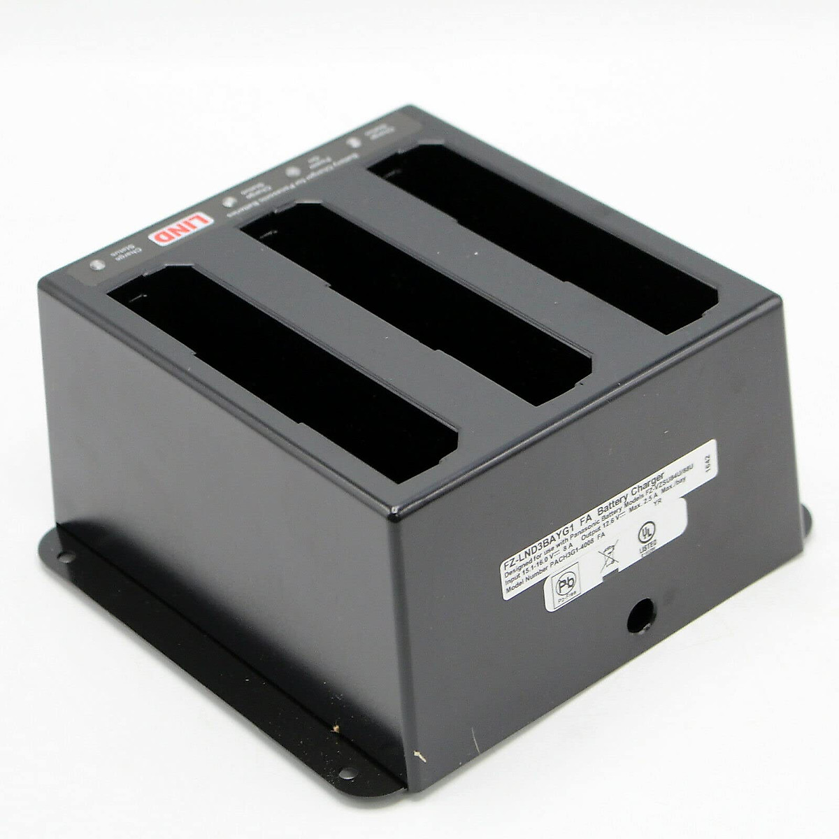 FZ-G1 LIND 3-Bay Battery Charger - FZ-LND3BAYG1 W/AC Adapter