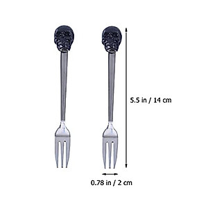 Hemoton 2pcs Salad Fruit Fork Stainless Steel Food Picks Metal Appetizer Sticks Western Salad Forks Black Outfit Dessert Three Prong Forks Black Metal Mixed Fruit Resin Skull Set