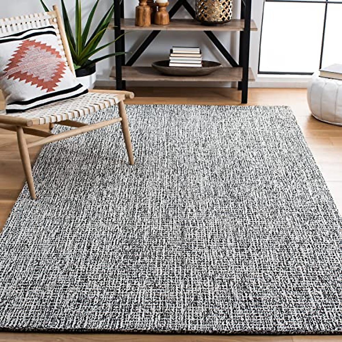 SAFAVIEH Abstract Collection Area Rug - 8' x 10', Black & Ivory, Handmade Wool, Ideal for High Traffic Areas in Living Room, Bedroom (ABT468Z)