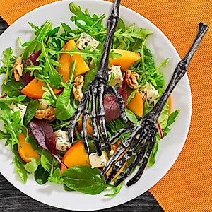 Skeleton Hands 2pcs Salad Spoon Skeleton Hand Spoon Skull Claw Spoon Hallowen Party Tableware Funny Pasta Fork for Halloween Party Favors Plastic Salad Tongs