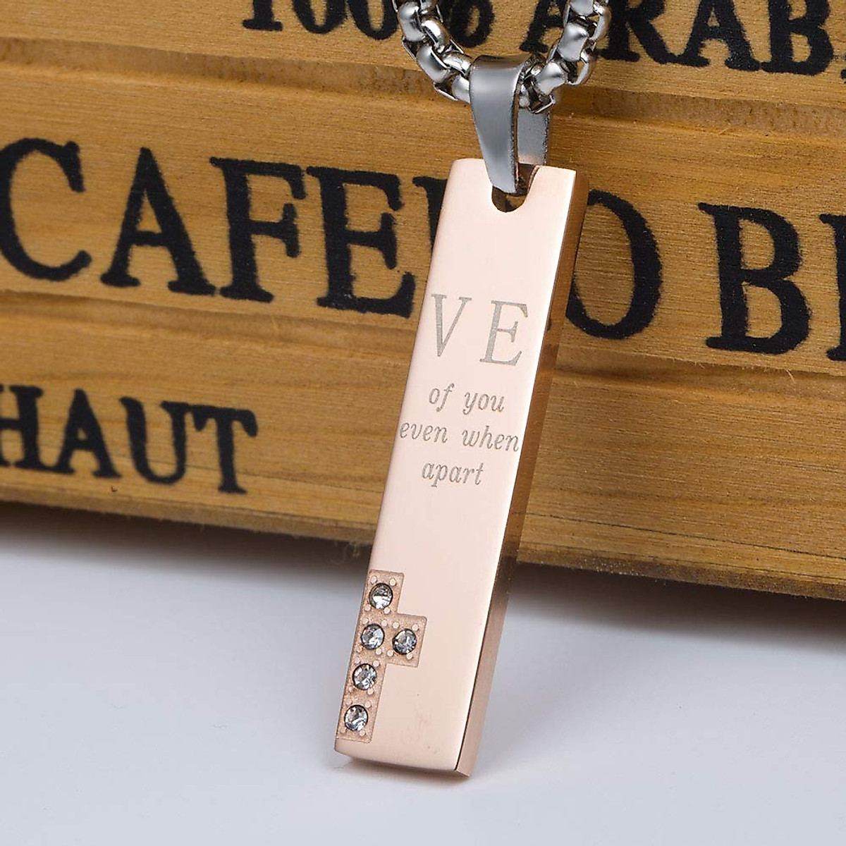Wolentty Couple His Hers Distance Necklaces for Valentine's Day Gift