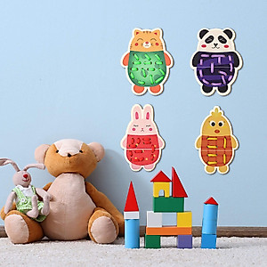 8 Pieces Wooden Lacing Animals Threading Toys Lacing and Tracing Cards Fine Motor Skill Toys for Boys and Girls School Activities