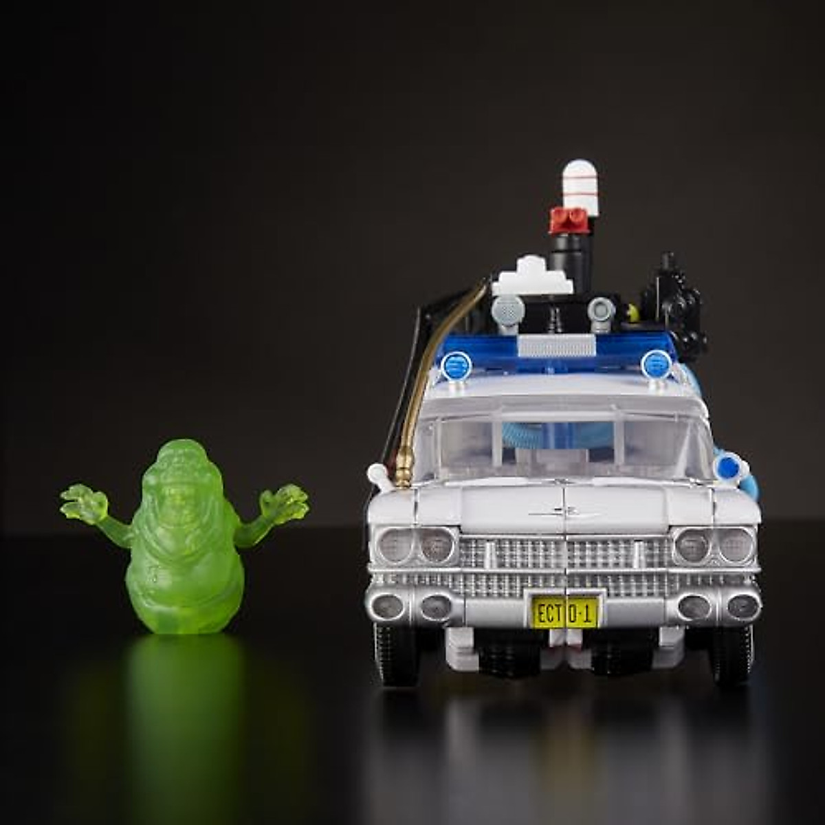 Hasbro Transformers Generations Ghostbusters 2019 Heroic Autobot Ecto-1 Ectotron Figure