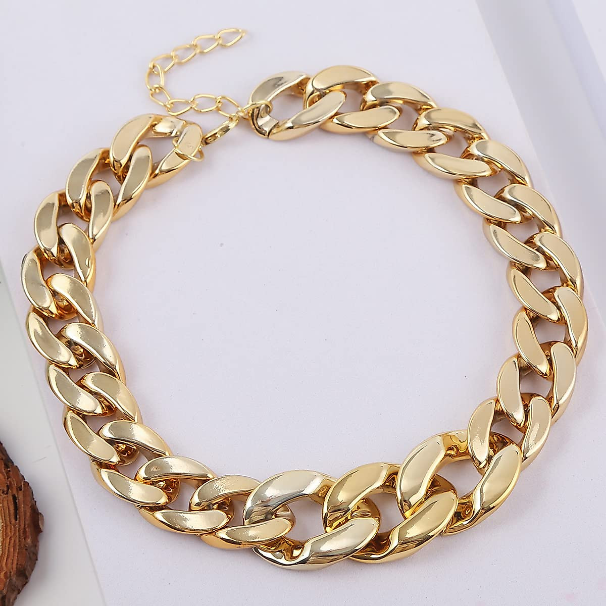 Wiwpar Chunky Choker Necklace Gold Cuban Link Chain Necklace Punk Paperclip Chain Choker Necklace for Women Girls (Style 1)