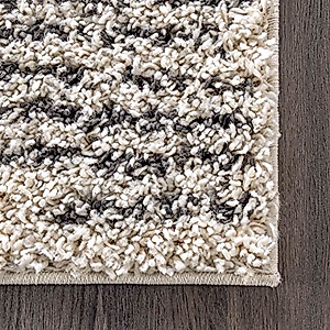 nuLOOM Scarlette Abstract Diamonds Shag Area Rug, 7' 10" x 10', Off-white