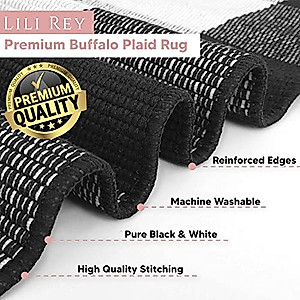LILI REY Buffalo Plaid Rug - 28"x44" Premium Black and White Checkered Rug, Buffalo Plaid Outdoor Rug, Front Porch Rugs, Buffalo Check Rug Outdoor, Black and White Outdoor Rug, Plaid Door mat