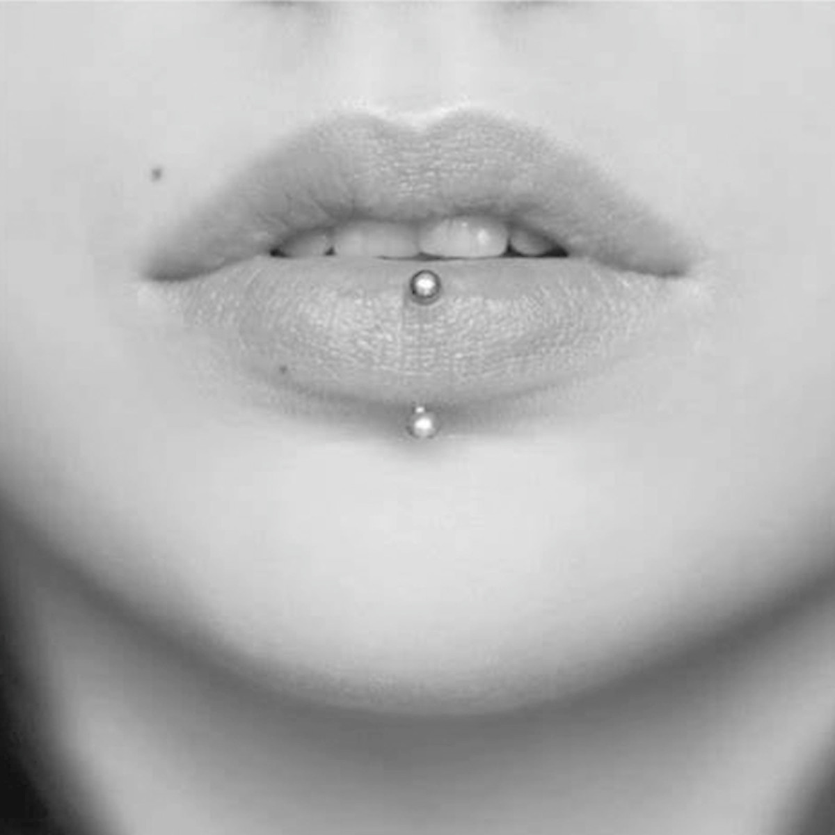 MODRSA Rook Piercing Jewelry Rook Earrings for Women Eyebrow Rings Surgical Steel Nose Bridge Curved Barbell 16 gauge Surface Tragus Piercing Jewelry Snug Earring