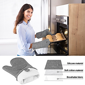 Guiqulai 7 Pcs Oven Mitts and Pot Holders Set, Extra Long Silicone Oven Glove, Heat Resistant Waterproof Kitchen Gloves, Kitchen Mittens with Mini Oven Gloves and Brush for Cooking Baking BBQ