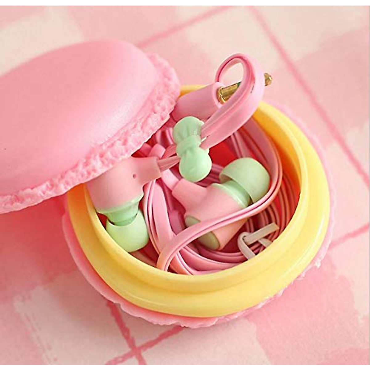 Amberetech Cute 3.5mm in Ear Earphones Earbuds Headset with Macaron Earphone Organizer Box Case for iPhone,for Samsung,for Mp3 iPod Pc Music (Pink)