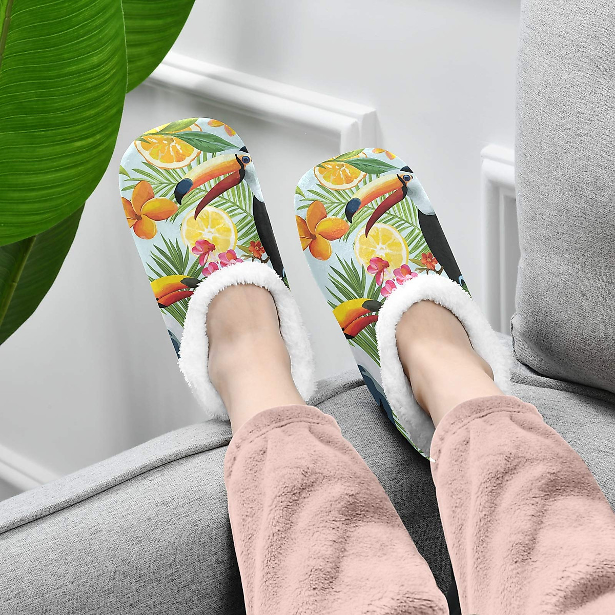 Qmxo Tropical Fruits Lemon Bird Toucan Flowers Slippers for Women and Men, Womens Coral Fleece Indoor Slippers House slippers Socks Fuzzy Feet Slippers Bedroom Slippers Non-Slip