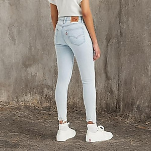Levi's Women's 721 High Rise Skinny Jeans, Frostbite, 32 Regular