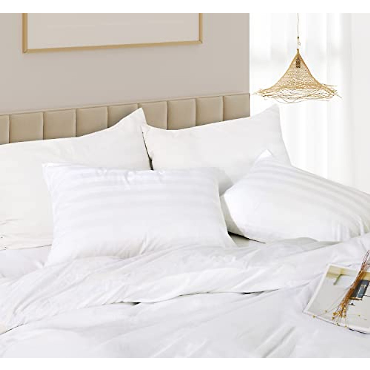 Pillow Cases Standard Size, 100% Egyptian Cotton Pillow Protectors with Zipper, 400 Thread Count Sateen Weave White Pillowcases Standard Size Set of 2, Premium Quality Pillow Covers for Home/Hotel