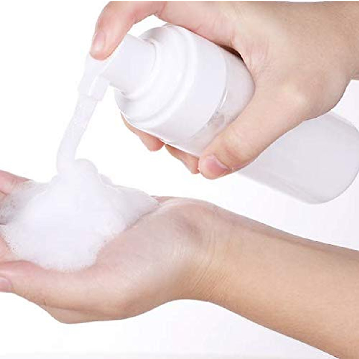LASSUM 2 Pieces Clear Plastic Foamer Liquid Soap Pump Bottle Travel Foaming Soap Dispenser,100ML