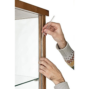 Displays2go Wood and Glass Curio Cabinet with Locking Doors – Walnut (DCKDWDWN30)