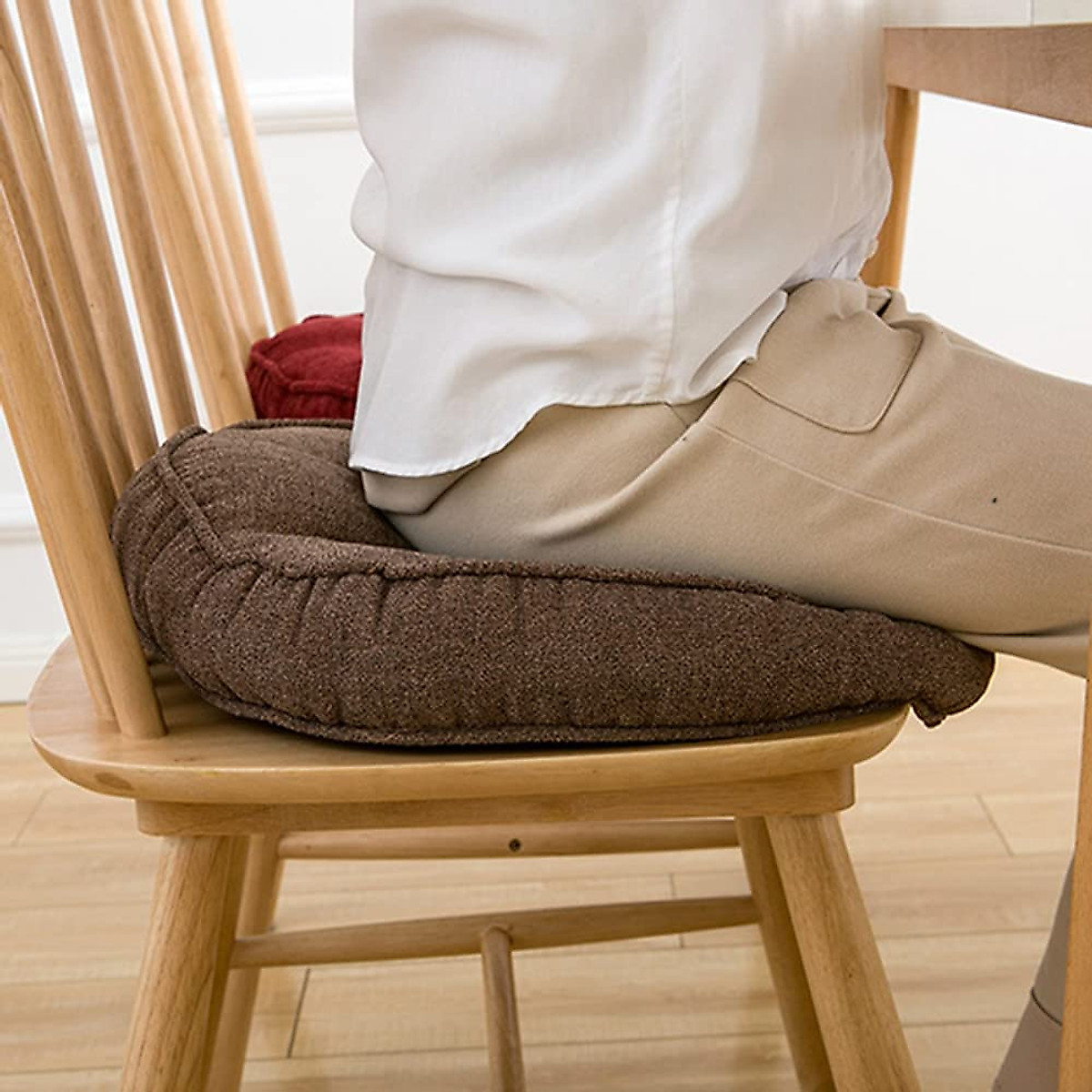 XSlive Soft Velvet Chair Pads Seat Cushion Comfy Thick Chair Cushion for Kids Reading Adult Office,Machine Washable Round Seat Pad for Dining Room Floor Indoor (Coffee,Diameter 18")