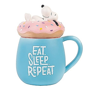 Snoopy Mug with Lid | 50 cl / 500 ml / 16.9 oz - 14.3 x 10.7 x 16.7 cm | Coffee Mug | Tea Mug | Cool Gifts | Snoopy Gifts