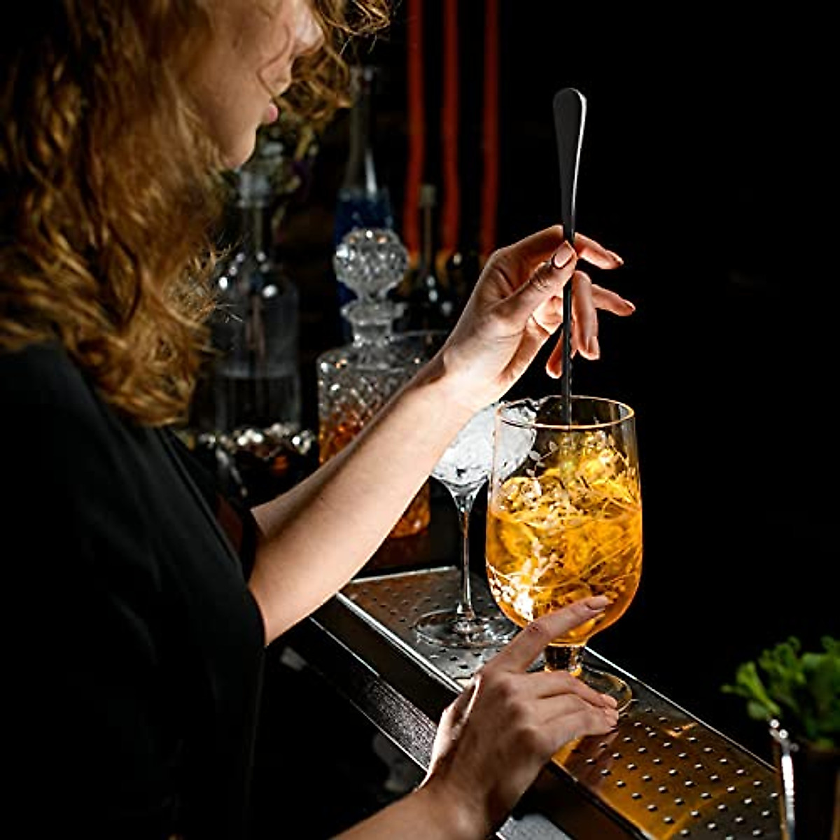 GLAMFIELDS Black 9.5 Inch Long Handle Iced Tea Spoons, Coffee Spoons, Ice Cream Spoon, Stainless Steel Cocktail Stirring Spoons, Set of 4