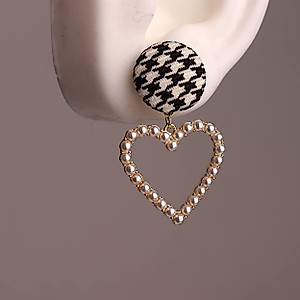 Sonateomber Black White Antique Pearl Heart Hoop Drop Dangle Earrings for Women, Vintage Cute Retro Round Houndstooth Checkered Valentine Love Jewelry Prom Gift