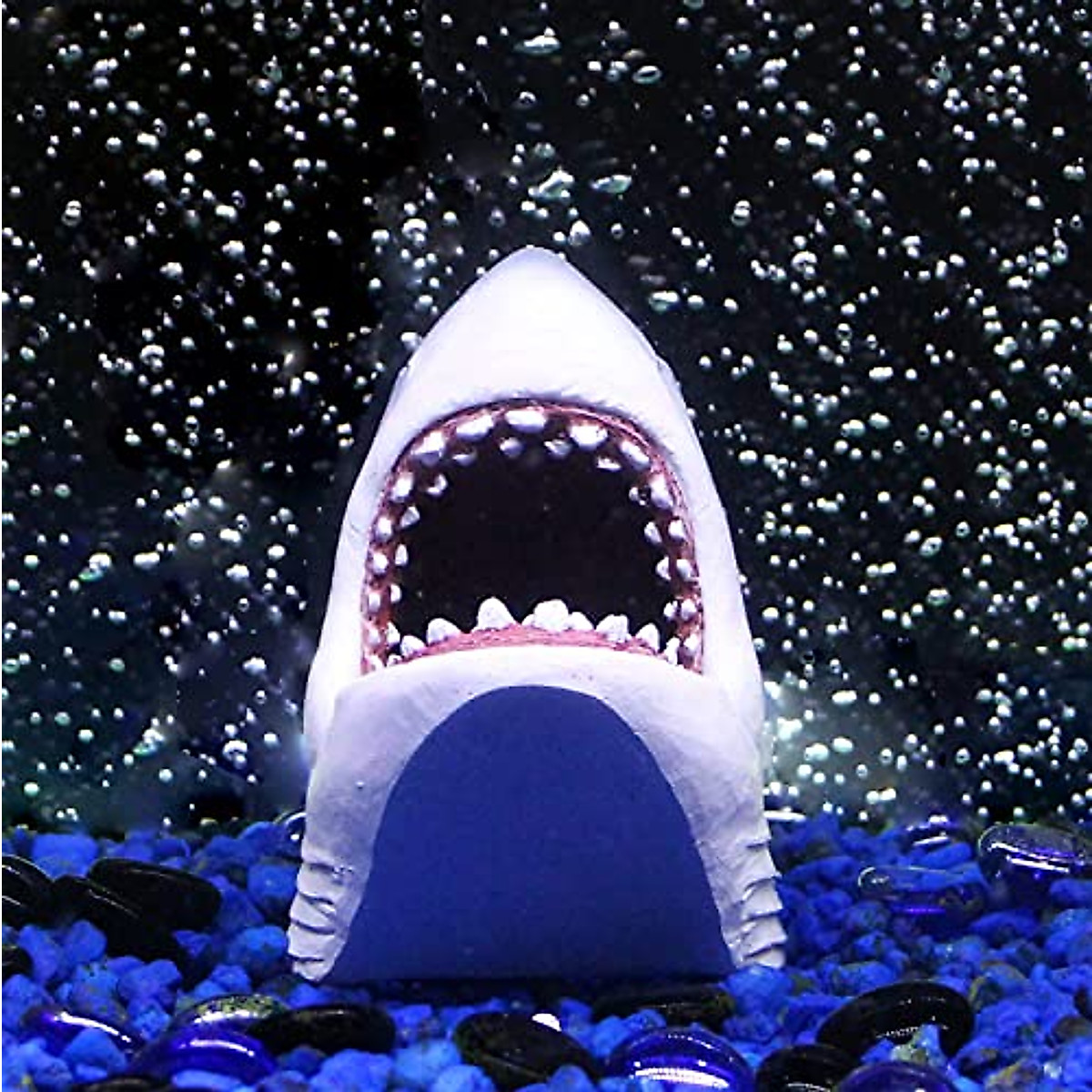 Penn-Plax Jaws Officially Licensed 2-Piece Aquarium Ornament Bundle – Includes Boat Attack and Shark Swim-Through – Small