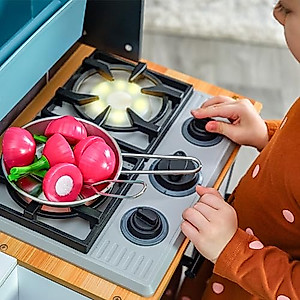 KidKraft Wooden Farm to Table Play Kitchen with EZ Kraft Assembly™, Lights & Sounds, Ice Maker and 17 Accessories