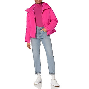 Amazon Essentials Women's Short Waisted Puffer Jacket (Available in Plus Size), Neon Pink, Large
