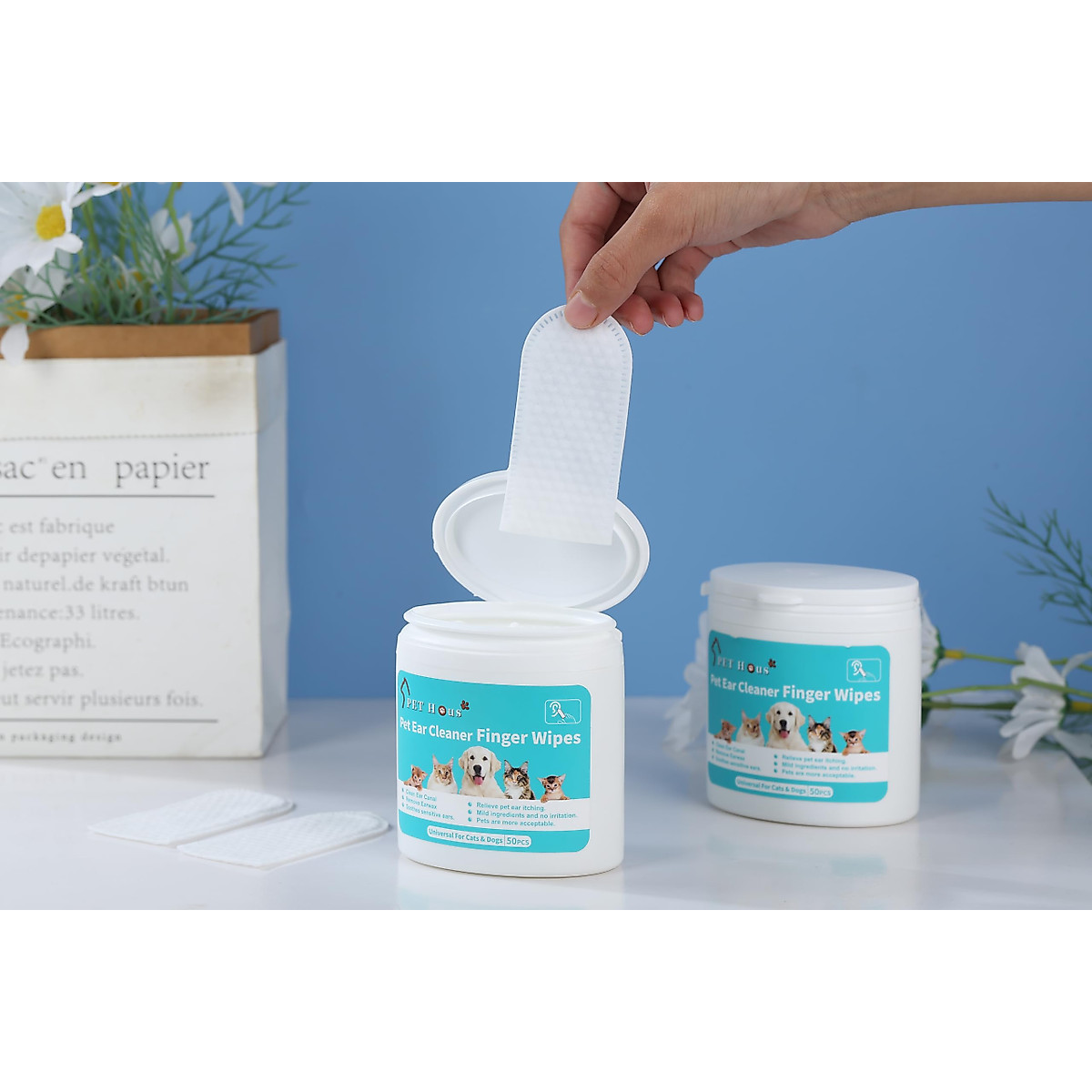 PET Hous Dog Ear Wipes.Ear Cleansing Finger Wipes for Cats & Rabbit | Sooths & Deodorizes |Grooming Kit Care for Pets Ears. 50 Disposable Wipes.
