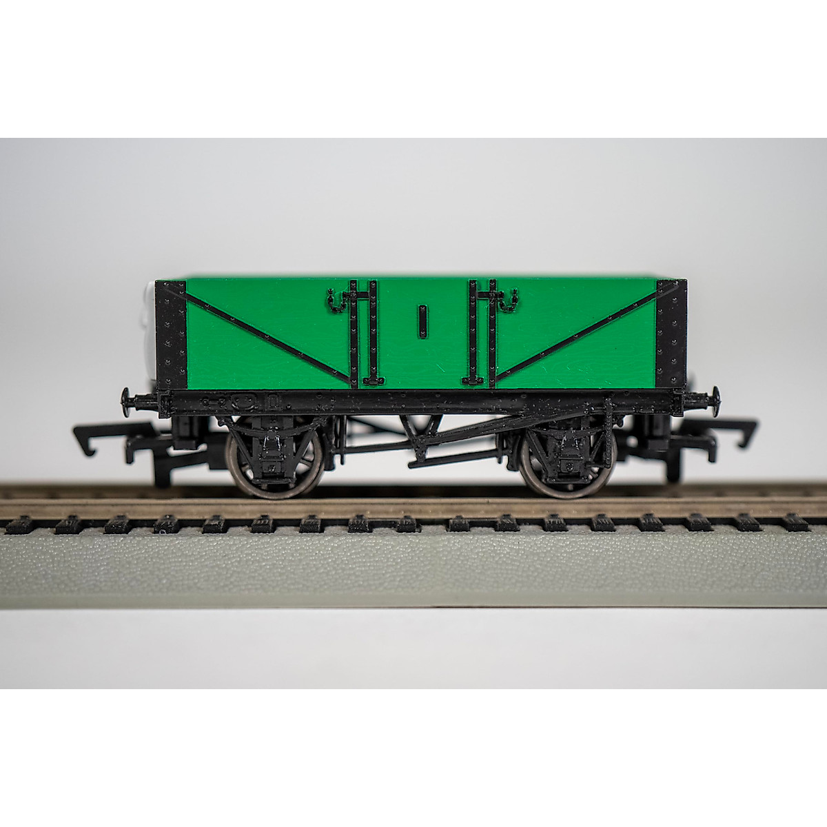 Bachmann Thomas and Friends Troublesome #4 Truck (HO Scale)