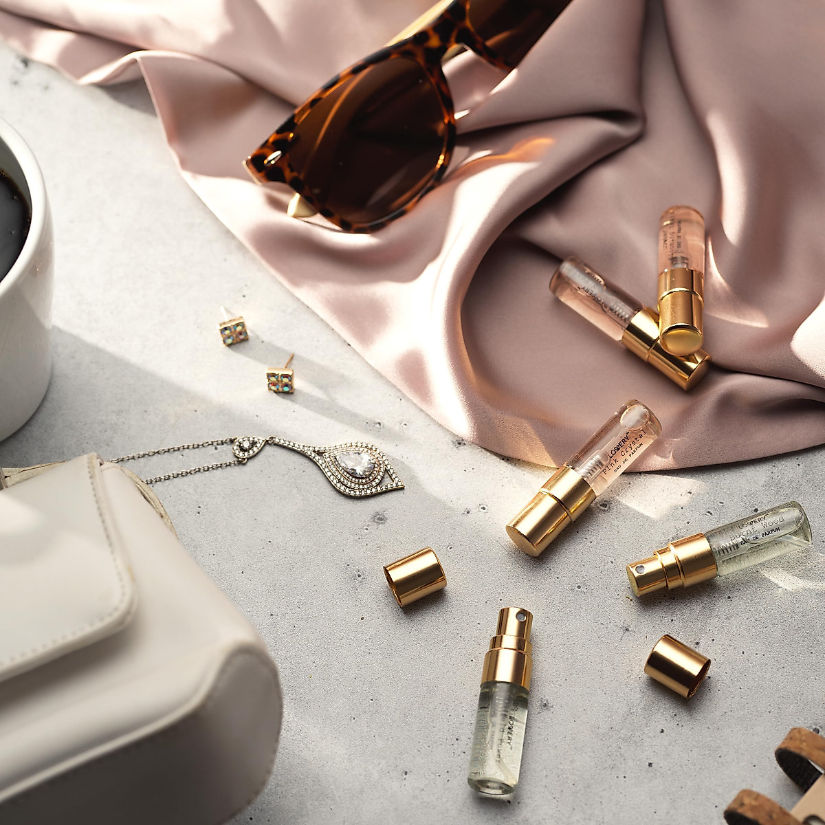 LOVERY Gifts for Women, Perfume Sampler for Women, 12pc Perfumes for Women and Men, Fragrance Sets, Floral Perfume Samplers for Travel - Birthday Gifts for Women, Gifts for Mom from Daughter