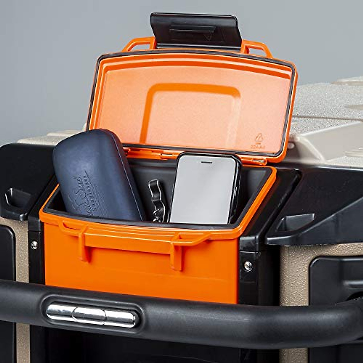 Igloo 70 Qt Premium Trailmate Wheeled Rolling Cooler, Brown