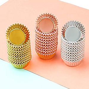 Elcoho 600 Pieces 1.25 Inch Mini Foil Metallic Cupcake Liners Muffin Paper Cases Baking Cups, Gold, Silver and Rose Gold