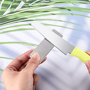 Patelai 2 Pcs Mini Pocket Knife Sharpener Stone Double Sided Diamond Sharpening Stone Whetstone Diamond Ceramic Sharpen Tools for Scissors Knives Outdoor Kitchen Sharpen Tools