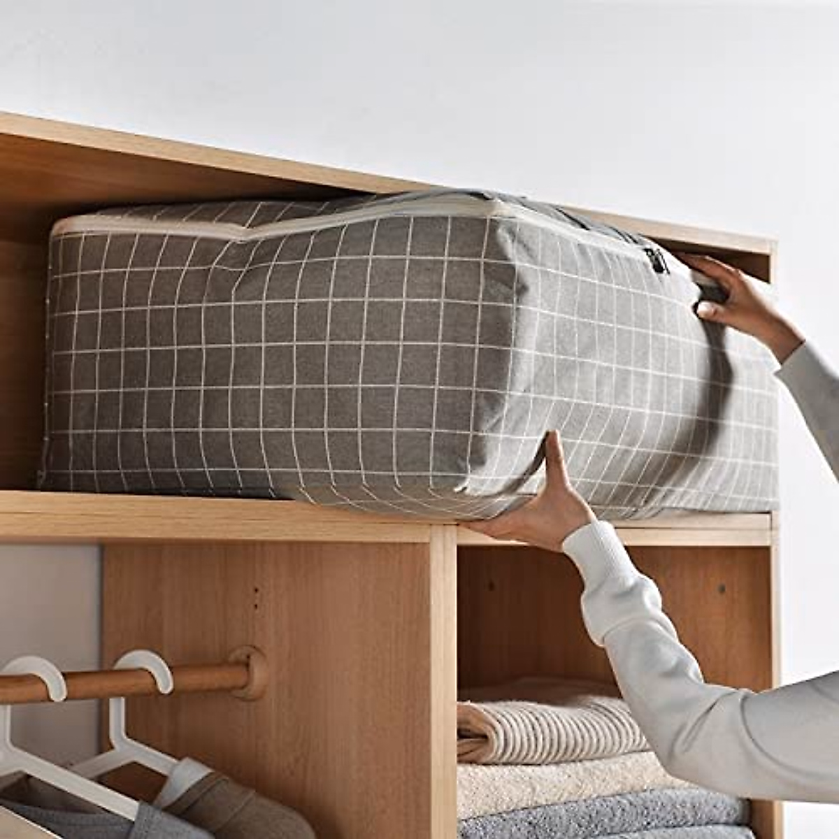 Liampo Large Capacity Clothes Organization and Storage Bins with Handles Bedding Storageused for Quilt Cover Quilt Luggage Packing 3 Pieces