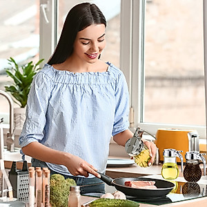 Xinnun 24 Pcs Syrup Dispenser 6 oz Glass Syrup Dispenser with Plastic Lid Clear Sugar Dispenser Jar Retracting Spout Dispensing Syrup Bottles for Maple Syrup, Chocolate Syrup, Sugar, Milk