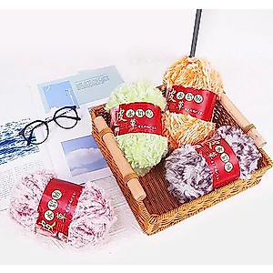 200g Faux Fur Crochet Yarn for Beginners, Fluffy Thick Velvet Crochet Yarn Super Soft Yarn Chunky Yarn for Crocheting Stuffed Animal Dolls Cushions Hats, 100g/Roll