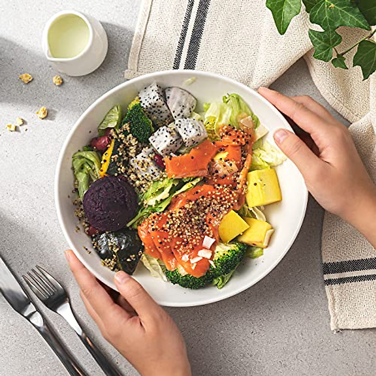 Sweese 135.401 Porcelain Pasta Bowls 28 Ounce- Porcelain Salad Serving Soup Dinner Bowl for Kitchen - Microwave Dishwasher Oven Safe Set of 4, White