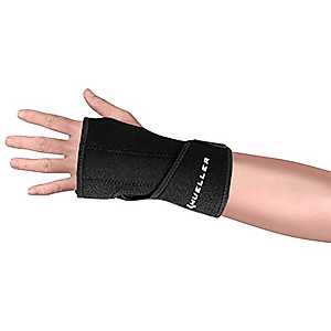 MUELLER Sports Medicine Reversible Wrist Brace with Splint, for Men and Women, Black, One Size