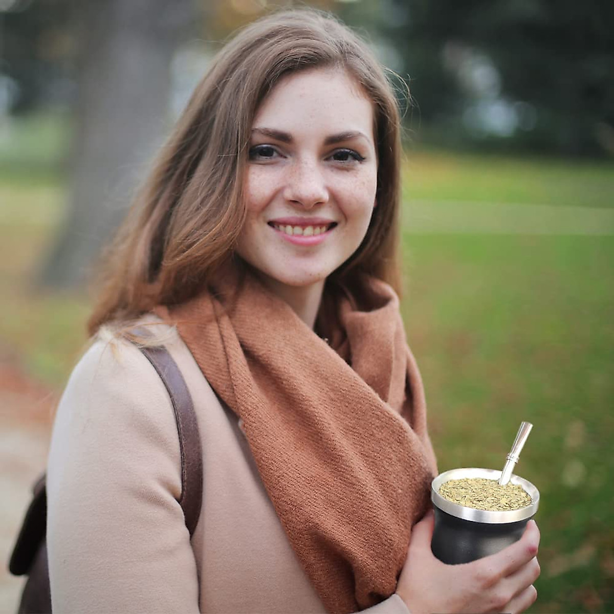 Beruth Bombilla Yerba Mate Gourd, 8oz Stainless Steel Tea Cup Set with a Multifunctional Lid, Two Straws and Cleaning Brushes, Double Walled Coffee Mug Heat Insulation Anti Scalding BR2302 (Black)